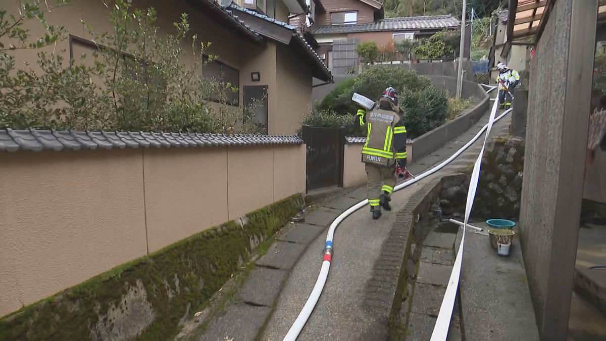 高台からも放水「地形を生かす」 住宅密集地での火災想定し訓練 越前海岸沿い、福井市･鷹巣地区 大分県大分市での大規模火災を受け備える（2025年11月30日掲載）｜FBC NEWS NNN