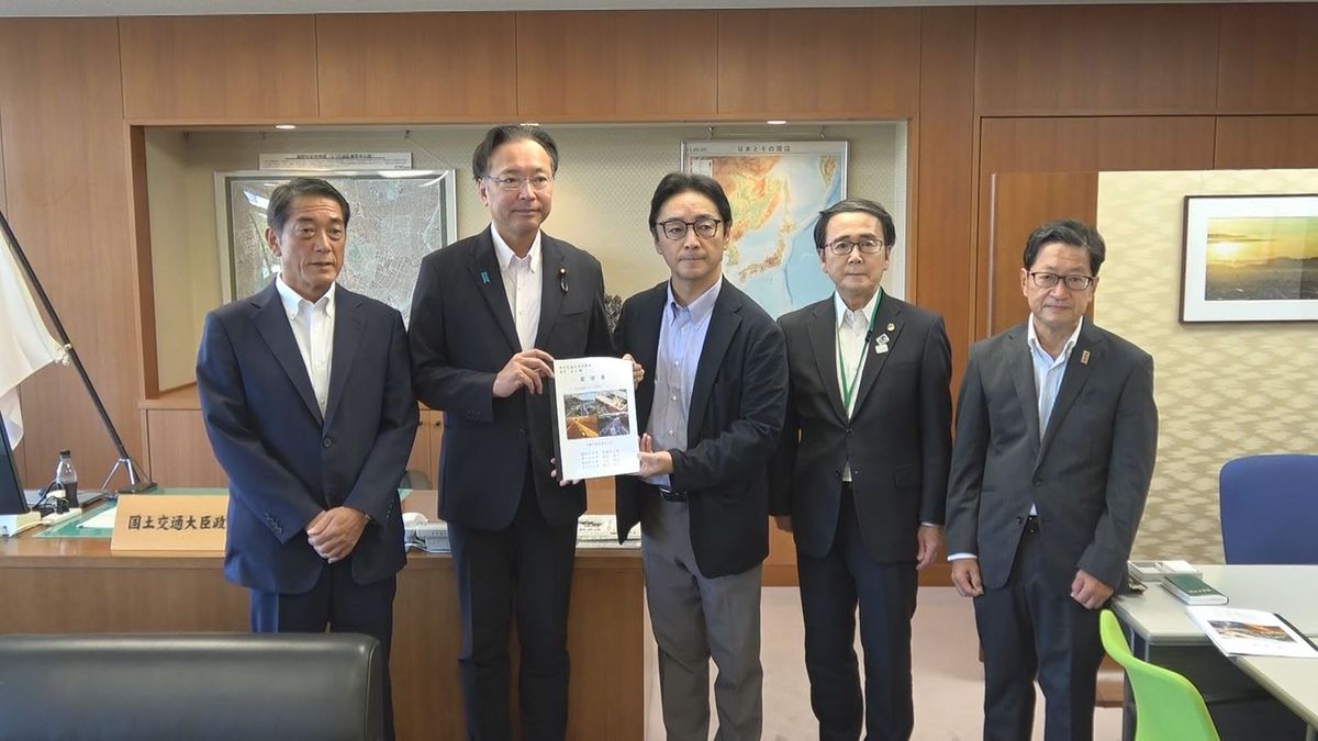 徳島道・松山道の対面通行区間で死亡事故相次ぎ 四国4県知事が“早期の4車線化”を国に要望（2025年8月21日掲載）｜南海放送NEWS NNN