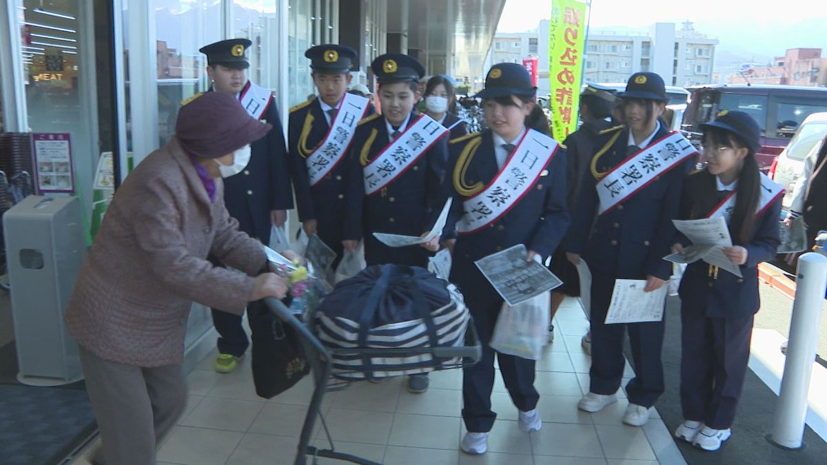 6人の小学生が1日警察署長に！110番の適切利用を呼びかけ 愛媛・新居浜市（2026年1月13日掲載）｜南海放送NEWS NNN