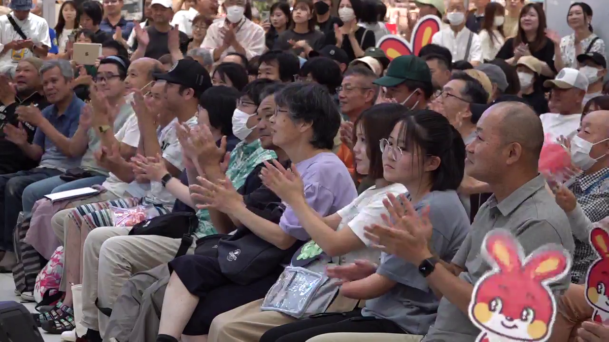 「ちょびーは癒やされます」ミニマスコットを先行販売 YBS公開生放送に歓声 山梨（2025年7月5日掲載）｜YBS NEWS NNN