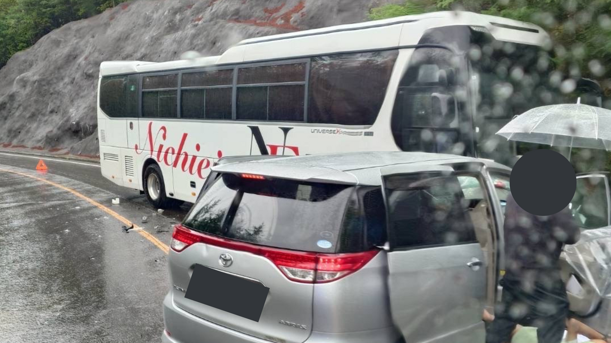「海外の客を乗せ…」富士山の衝突事故 乗用車は“白タク”の可能性も 山梨 （2025年6月12日掲載）｜YBS NEWS NNN