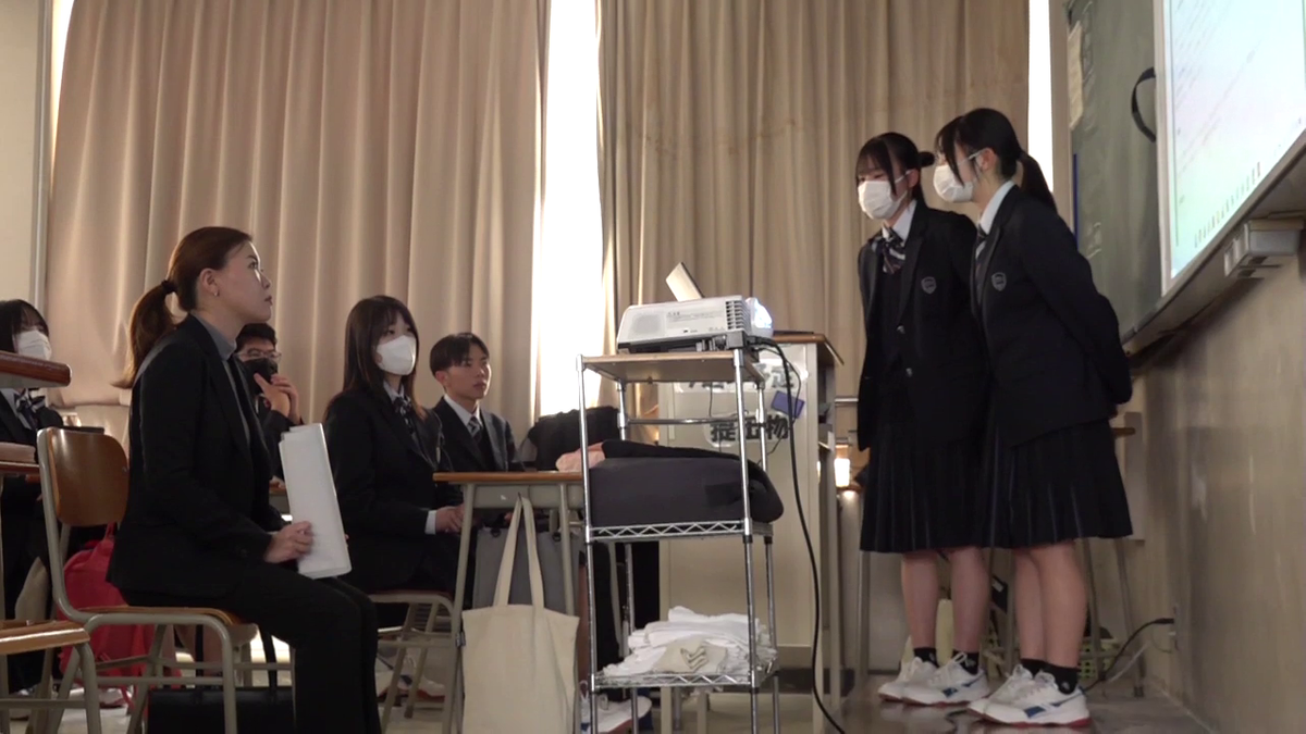 高校生が地域課題の解決へ 「ふじやま探究」プロジェクト 企業担当者を前にアイデア披露 山梨（2025年11月20日掲載）｜YBS NEWS NNN